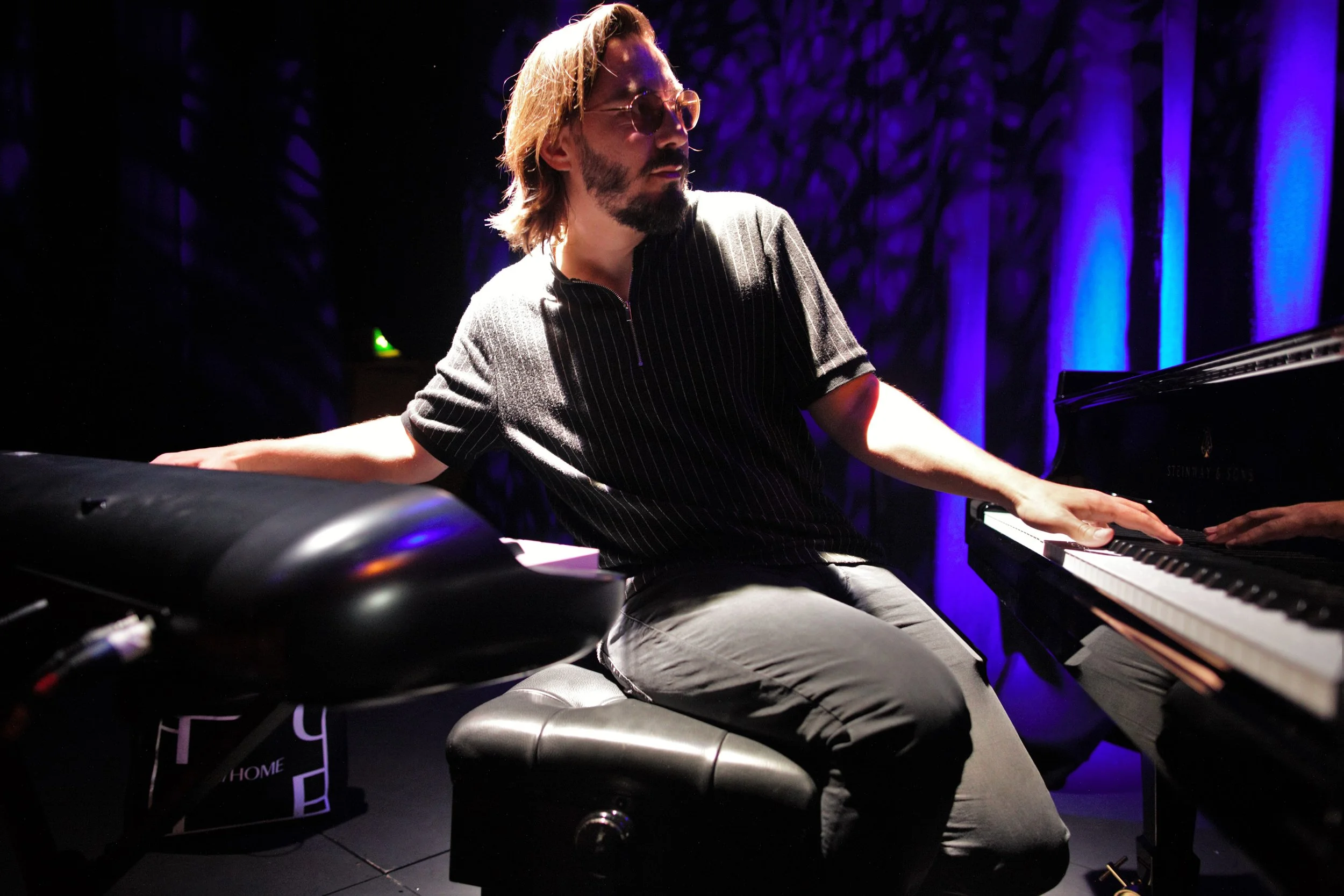 Ubuntu Management Group-Ubuntu Music Signs Bruno Heinen’s ‘The W’ For ...