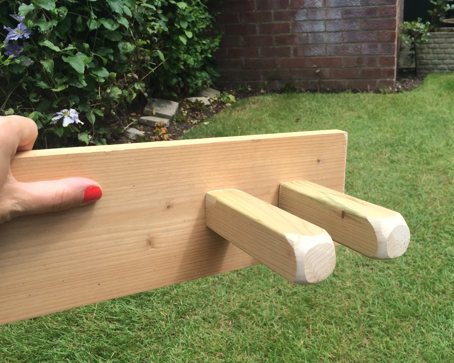 How To Make An Outdoor Wall Mounted Welly Boot Holder — MELANIE LISSACK ...