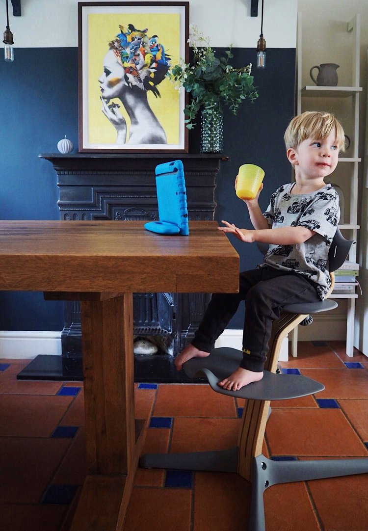 Meet nomi - the stylish, modern high chair that won't ruin your decor ...