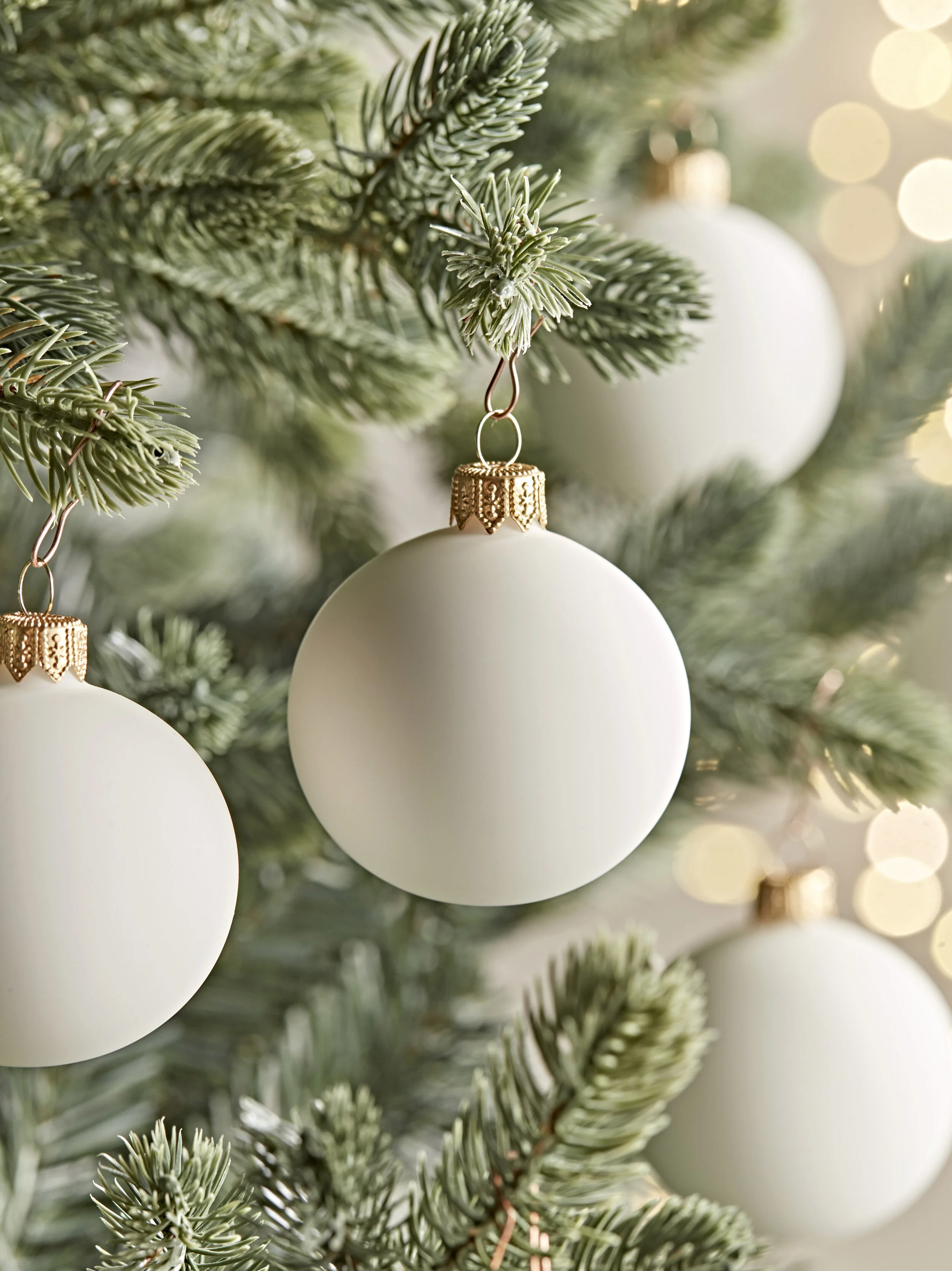 The Best Christmas Bauble Decorations For 2020 — MELANIE LISSACK INTERIORS