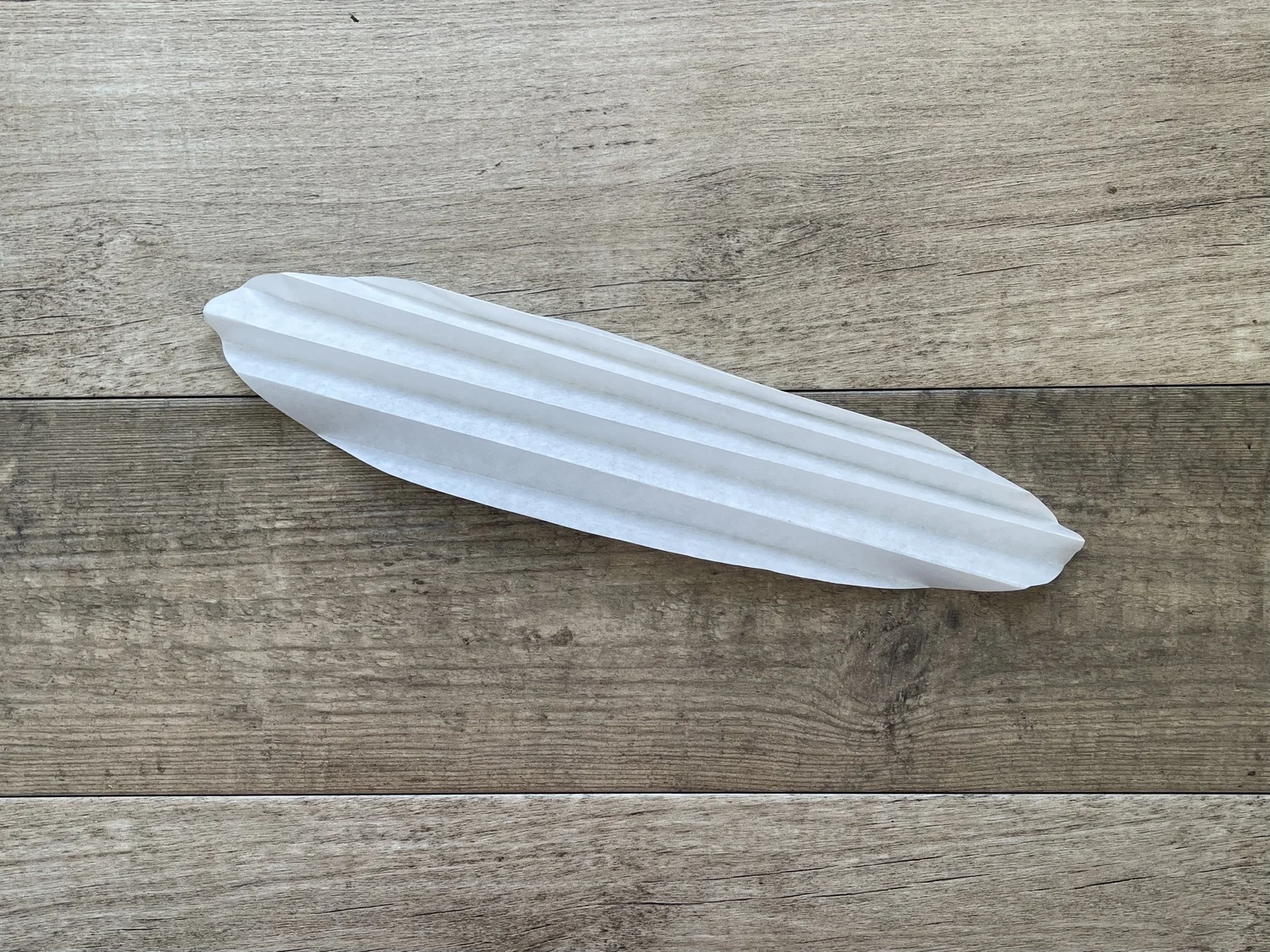 How To Easily Make Stunning Scandi-Style Folded Paper Christmas ...
