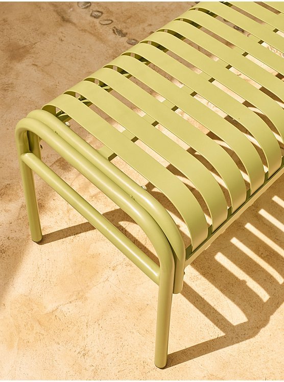 5 Stylish Garden Benches That Design Experts Love for 2025 — MELANIE ...