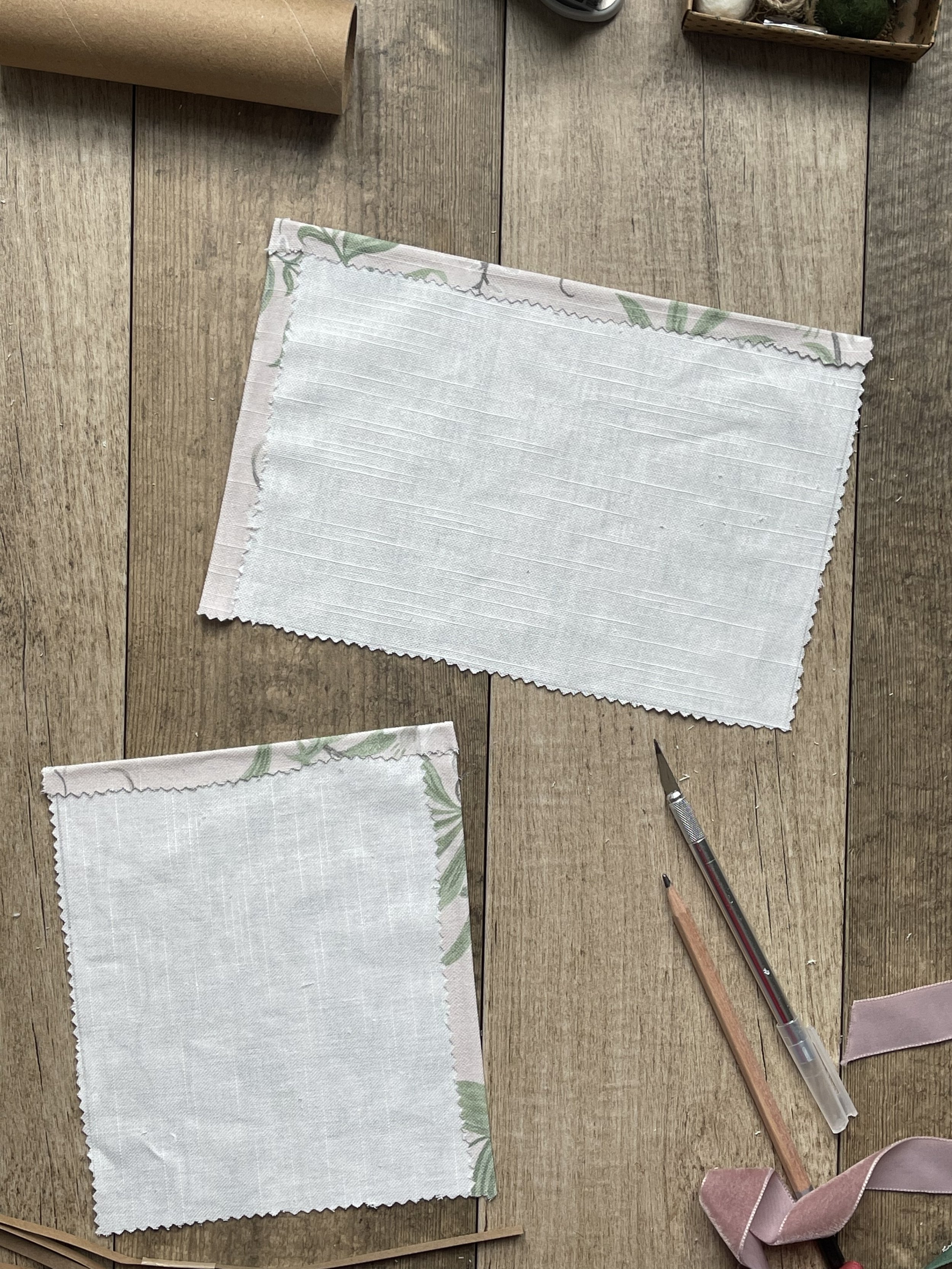 Easy To Make No-Sew Reusable Fabric Christmas Crackers — MELANIE ...