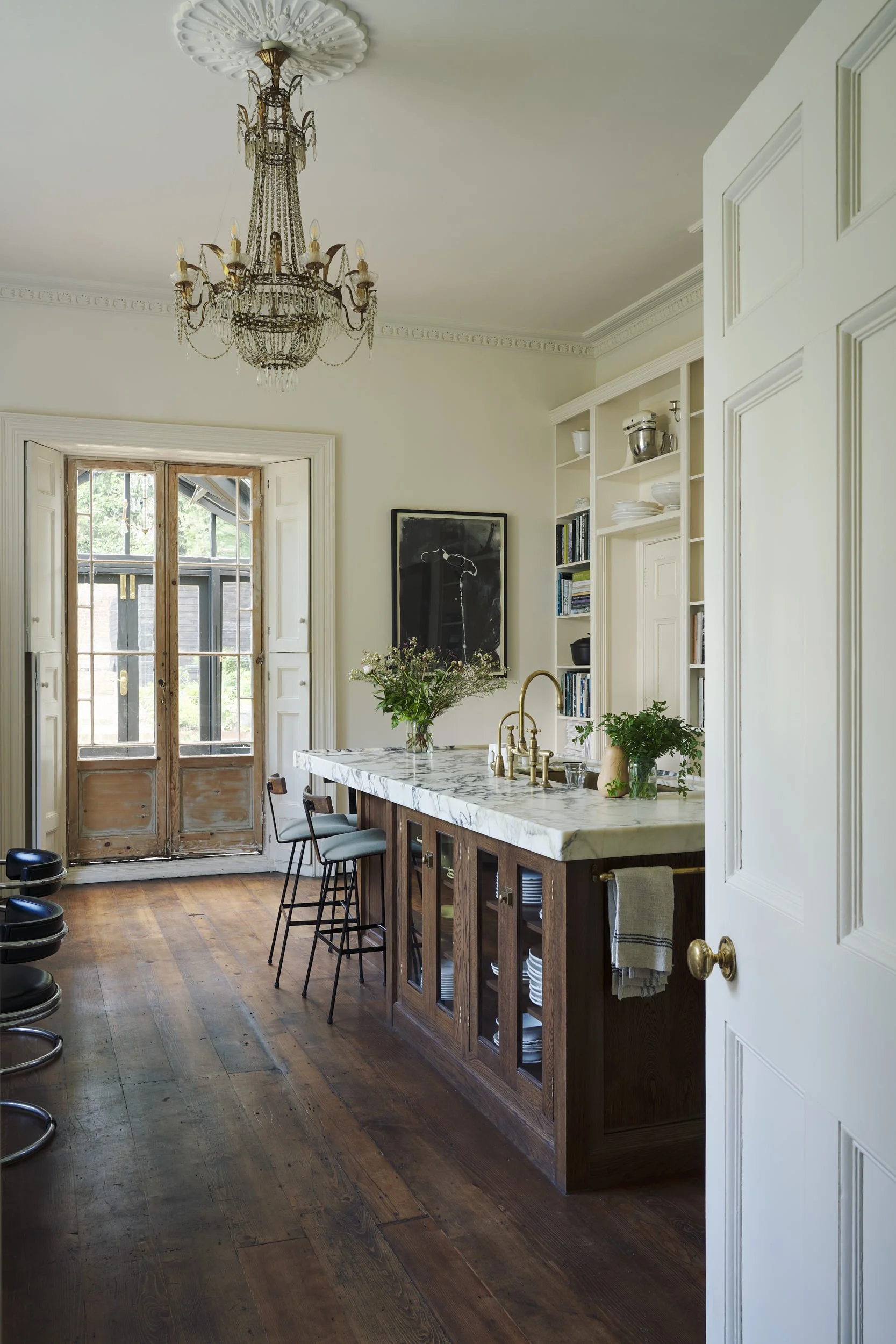 Get inspiration From This Stunning Luxury Wood and Marble deVOL Kitchen ...