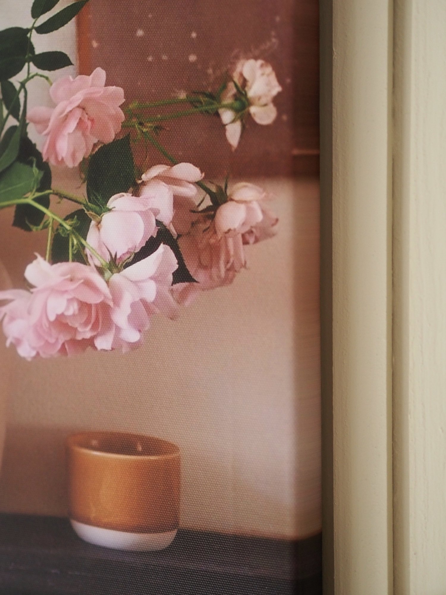 How To Design A Unique And Personal Interior With Bespoke Canvas Prints ...
