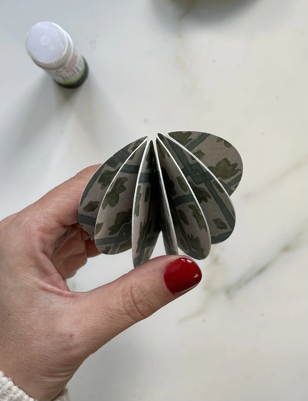 Quick & Easy Folded Paper Scandi Bauble Christmas Decorations — MELANIE ...