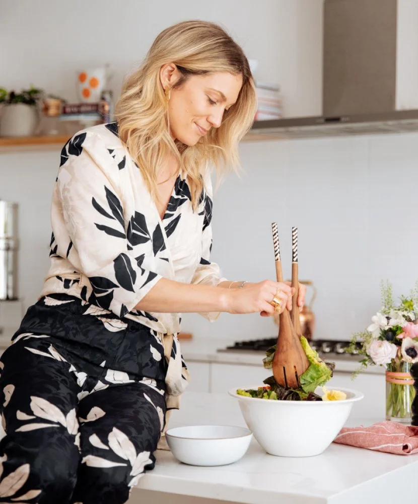 ABOUT — Mia Rigden