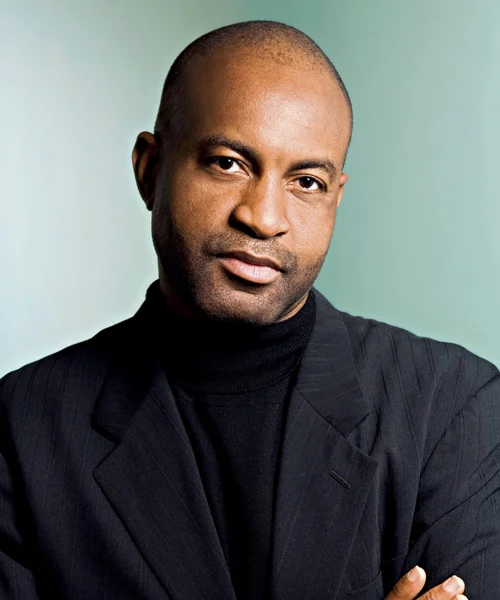 Kelvin Burrell's Instagram, Twitter & Facebook on IDCrawl