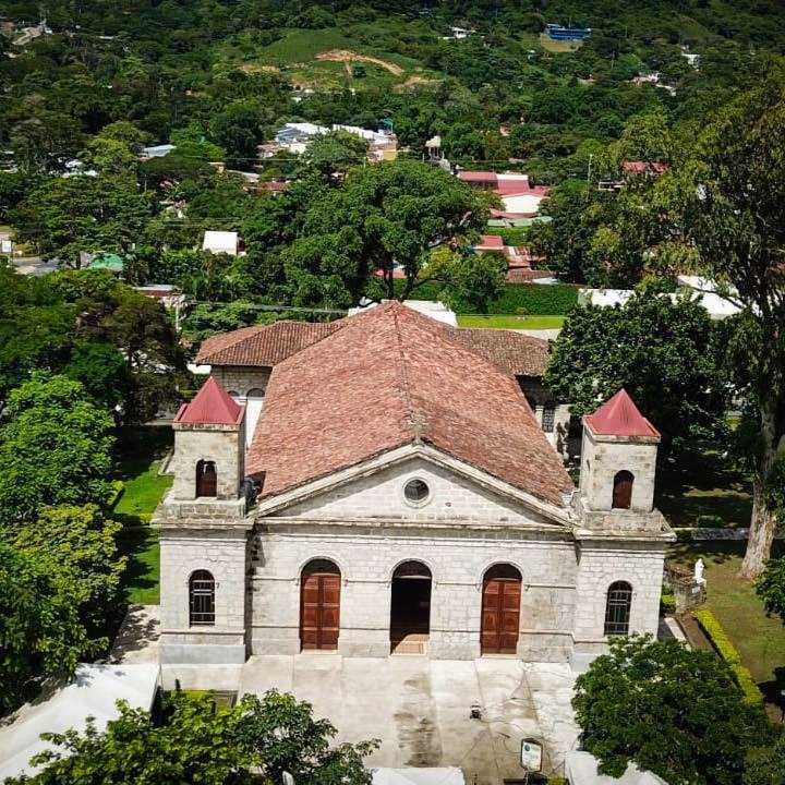 Contáctenos — P. Santa Ana