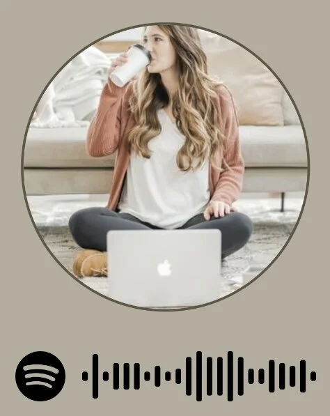 The Best Christmas Playlists on Spotify | Simple Modest Mom