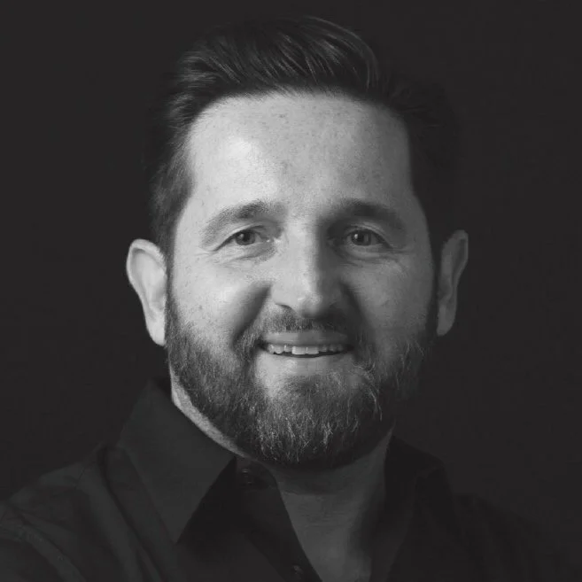 ABOUT — Jakub Janiga