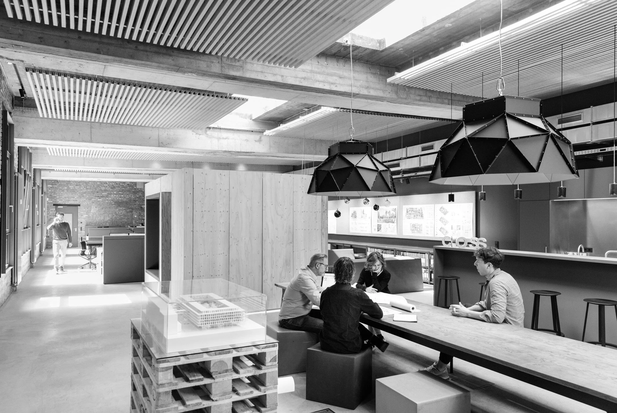 Contact | CROSS Architecture | Architekturbüro — CROSS Architecture ...