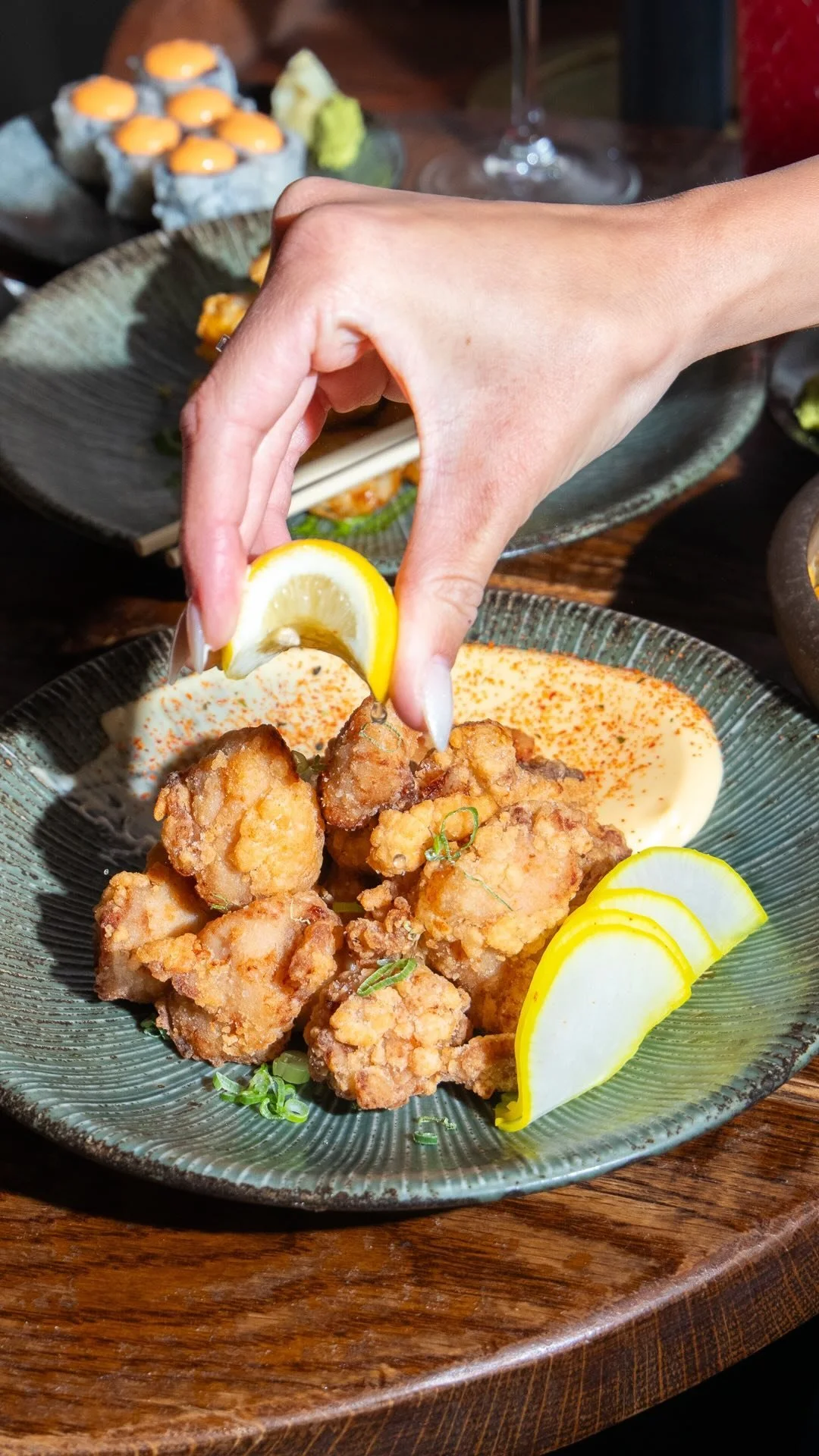 ABOUT — Double Knot