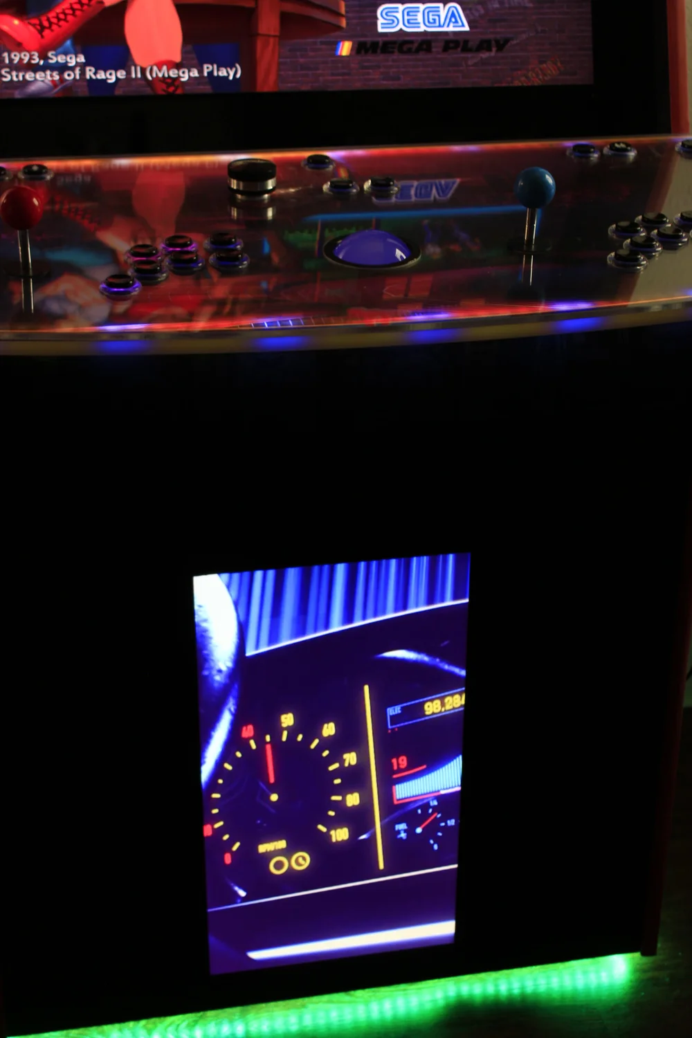 Video Flyer Screen — Paradox Arcade Systems