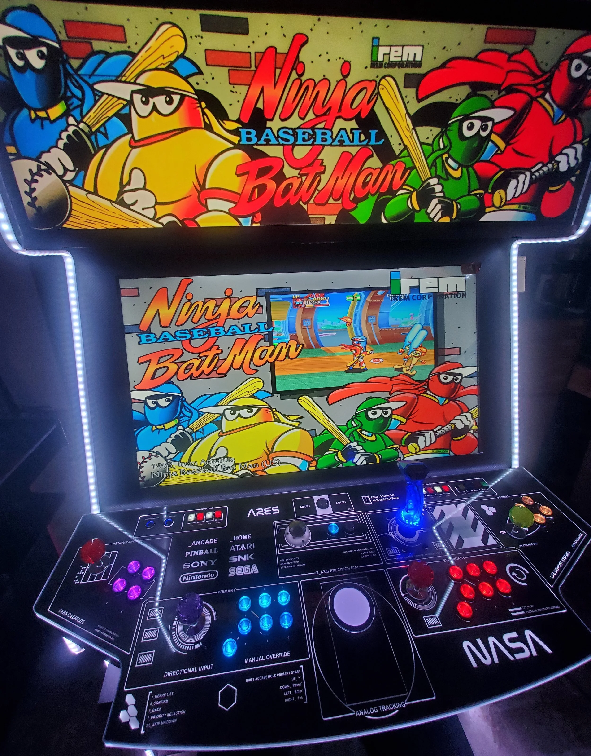 'FALCON/COLOSSUS' - XL 4 Player Arcade (First-Class) - 43" Monitor ...