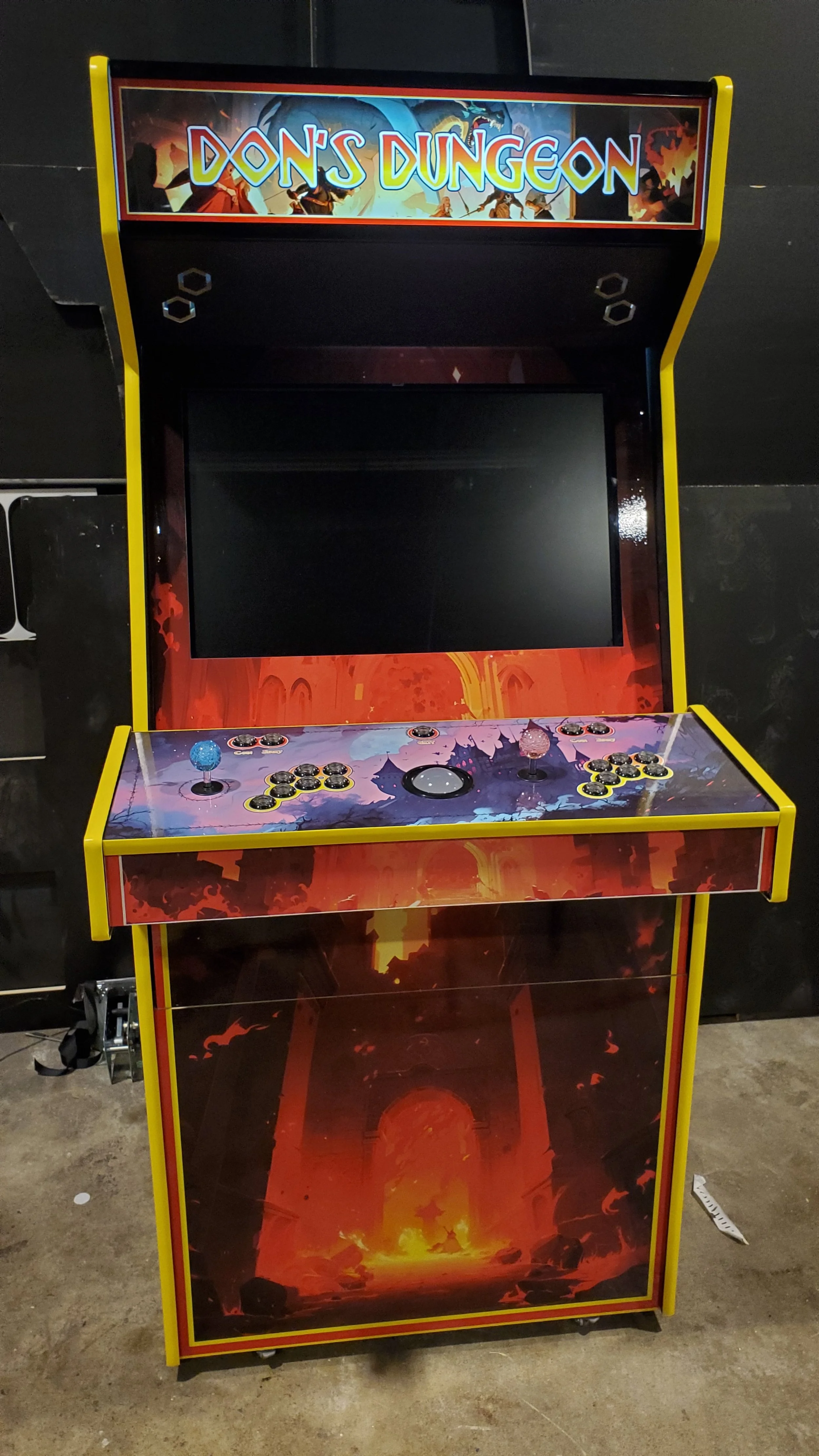 RETRO - "Dragon's Dungeon" — Paradox Arcade Systems