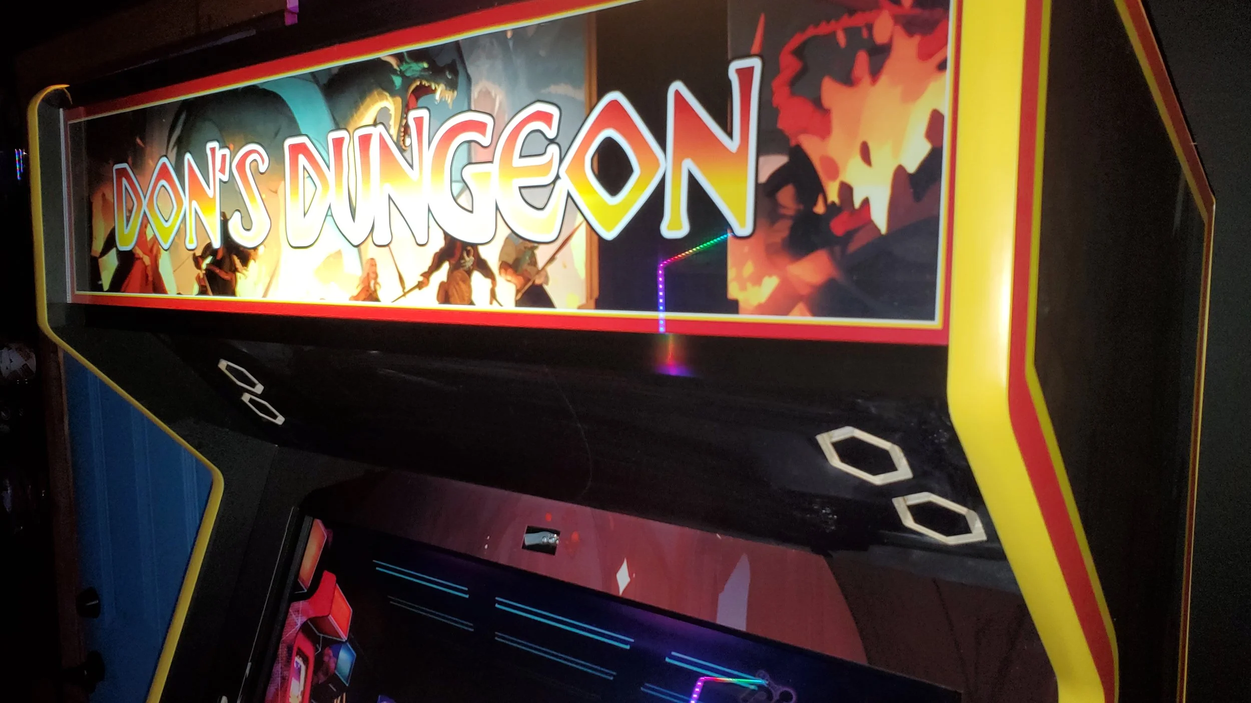 RETRO - "Dragon's Dungeon" — Paradox Arcade Systems