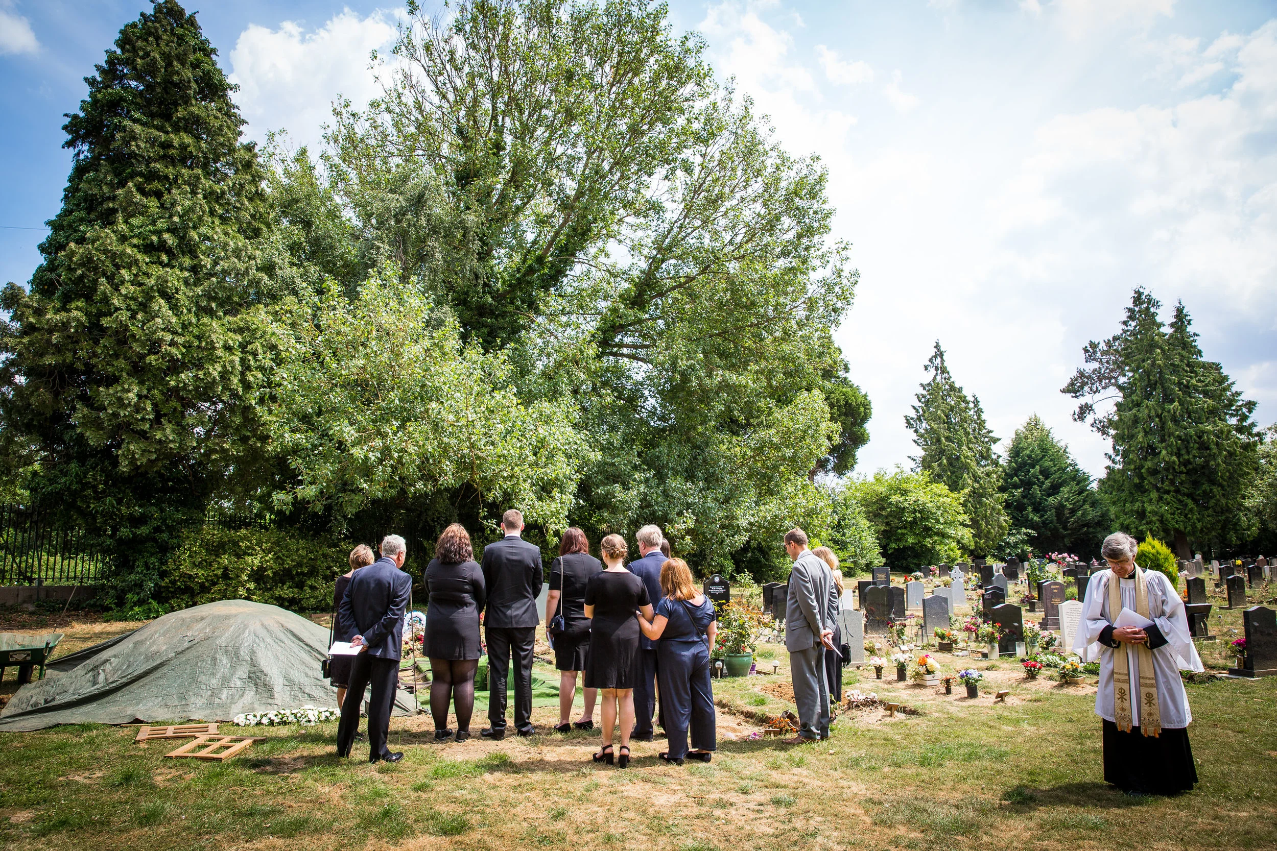 Funeral Photography - Churches, Crematoriums and Gravesides
