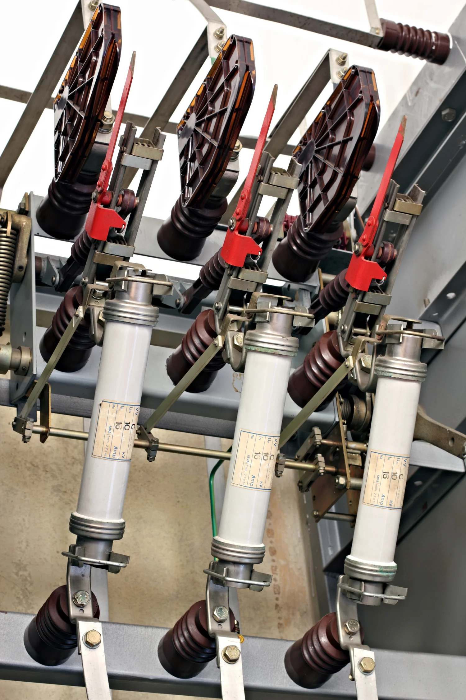 PowerCom - Electrical Testing, Maintenance, & Engineering Experts ...