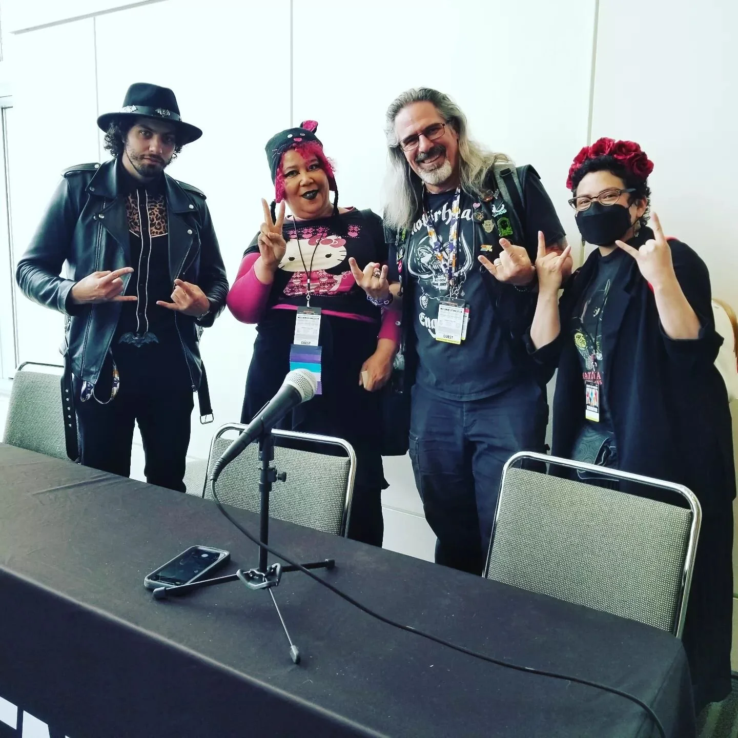 E.M. Markoff | Damaged Heroes & Imperfect Villains