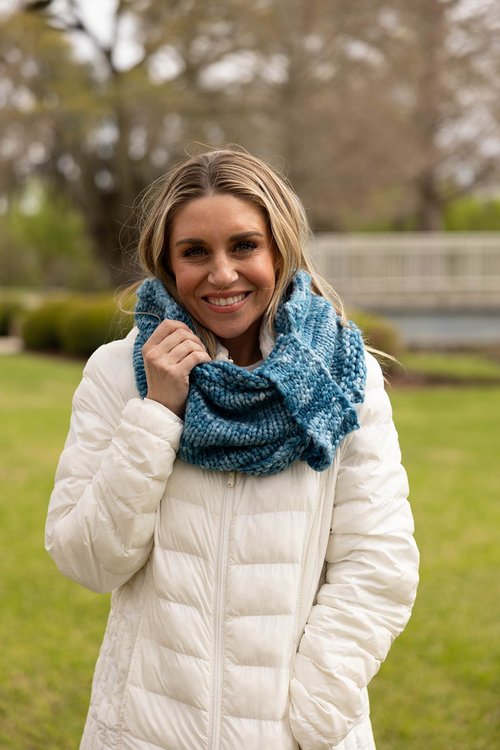 Split Neck Cowl Free Knitting Pattern — Stitch & Hustle