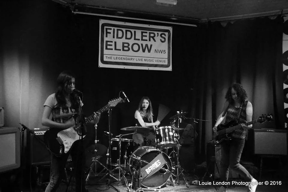 The Fiddler's Elbow — The Fiddlers Elbow