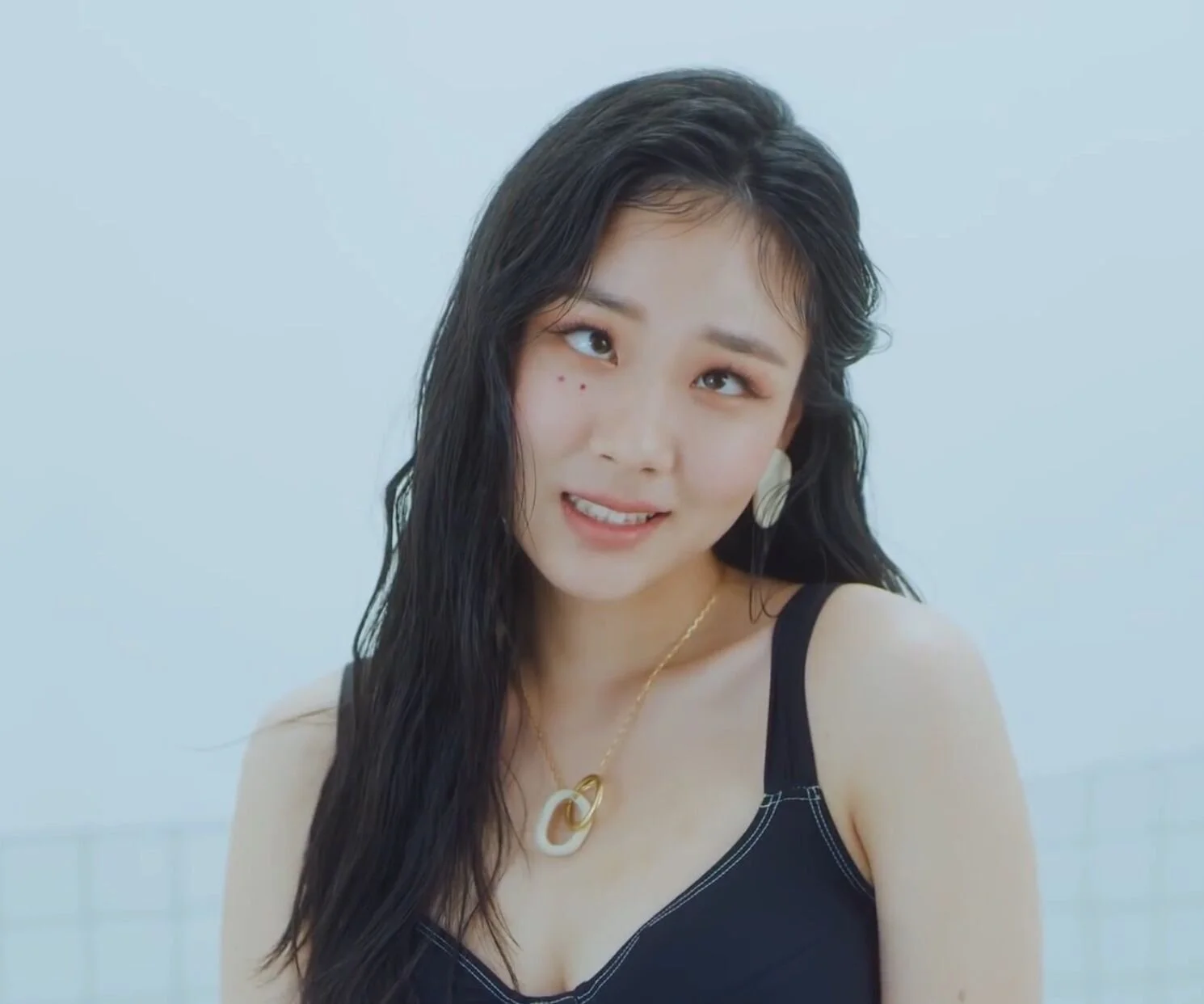 Step into BIBI’s Quirky, Unfiltered World — The Kraze