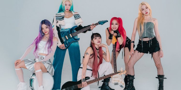 Rolling Quartz Stands “Fearless” in Third Single Album — The Kraze