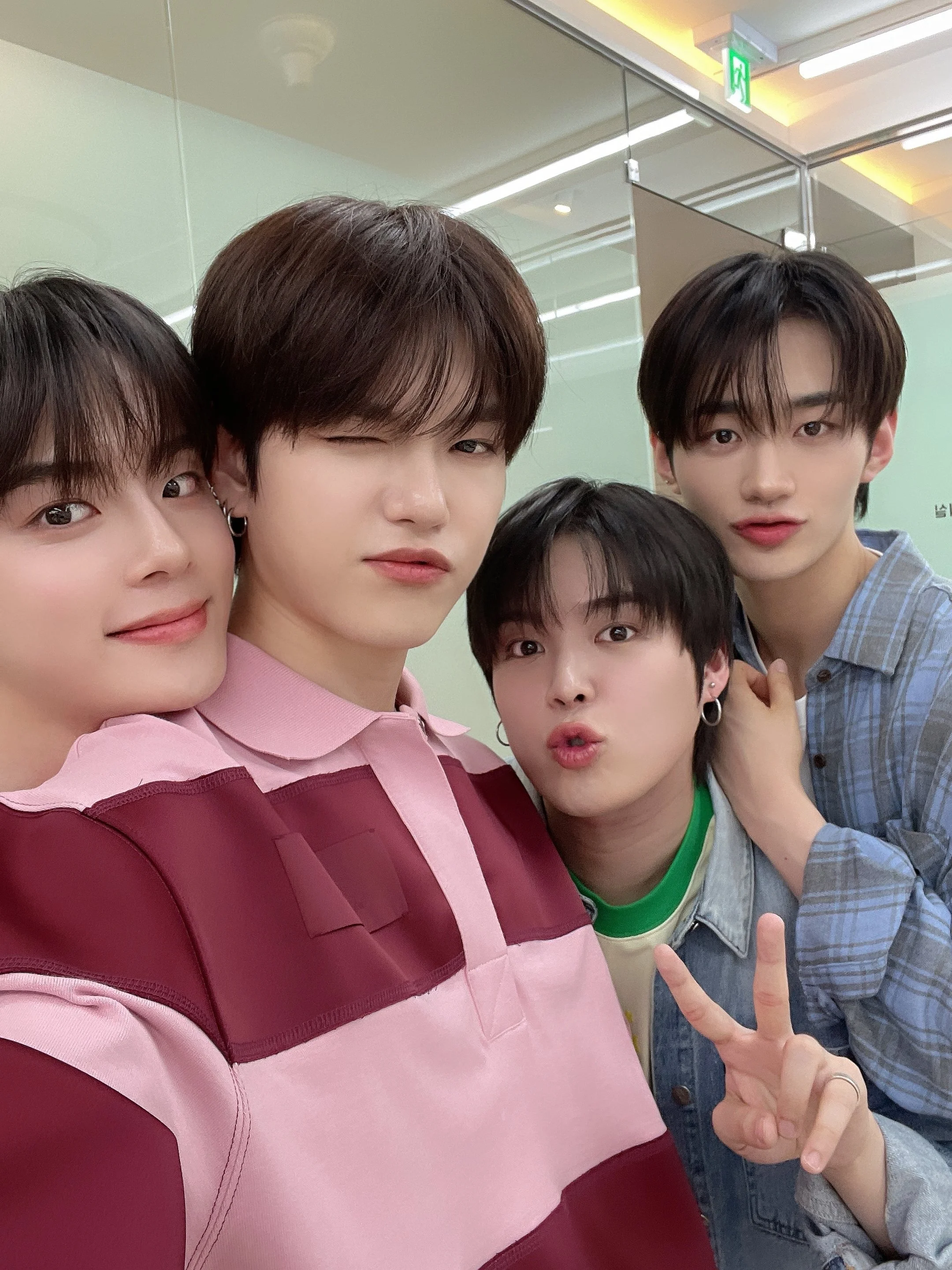 INTERVIEW: VERIVERY Shares Heartfelt Moments Ahead of their 2024 U.S. “GO ON” FANMEETING TOUR ...