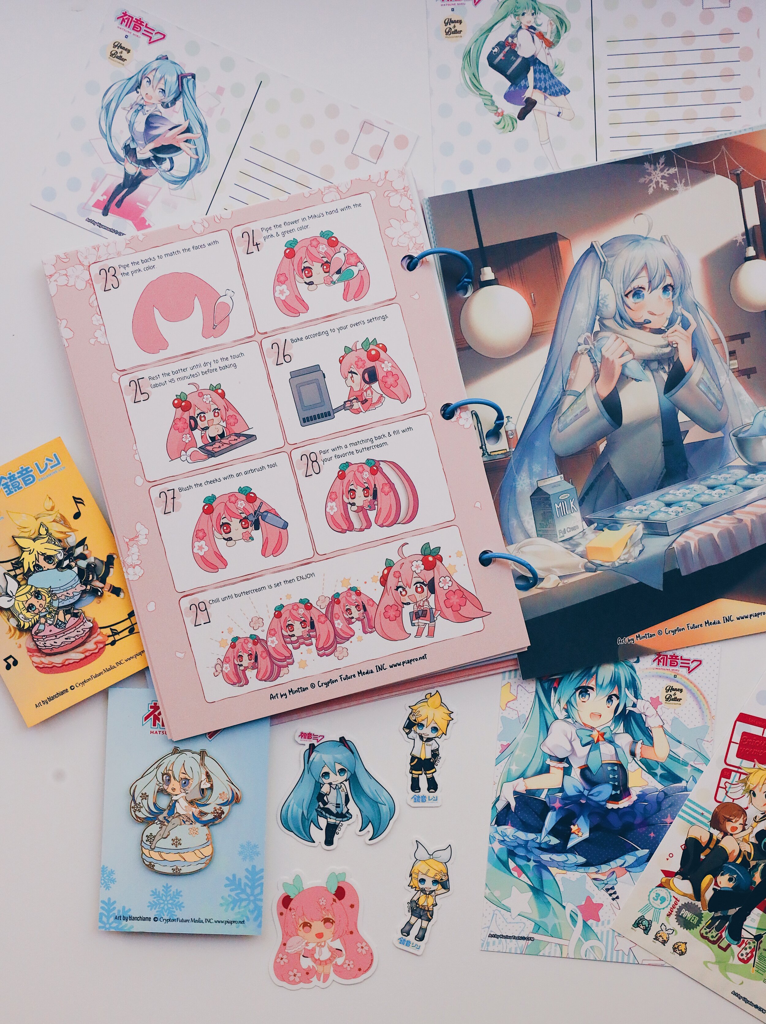 Hatsune Miku Collaboration — Honey & Butter Macarons