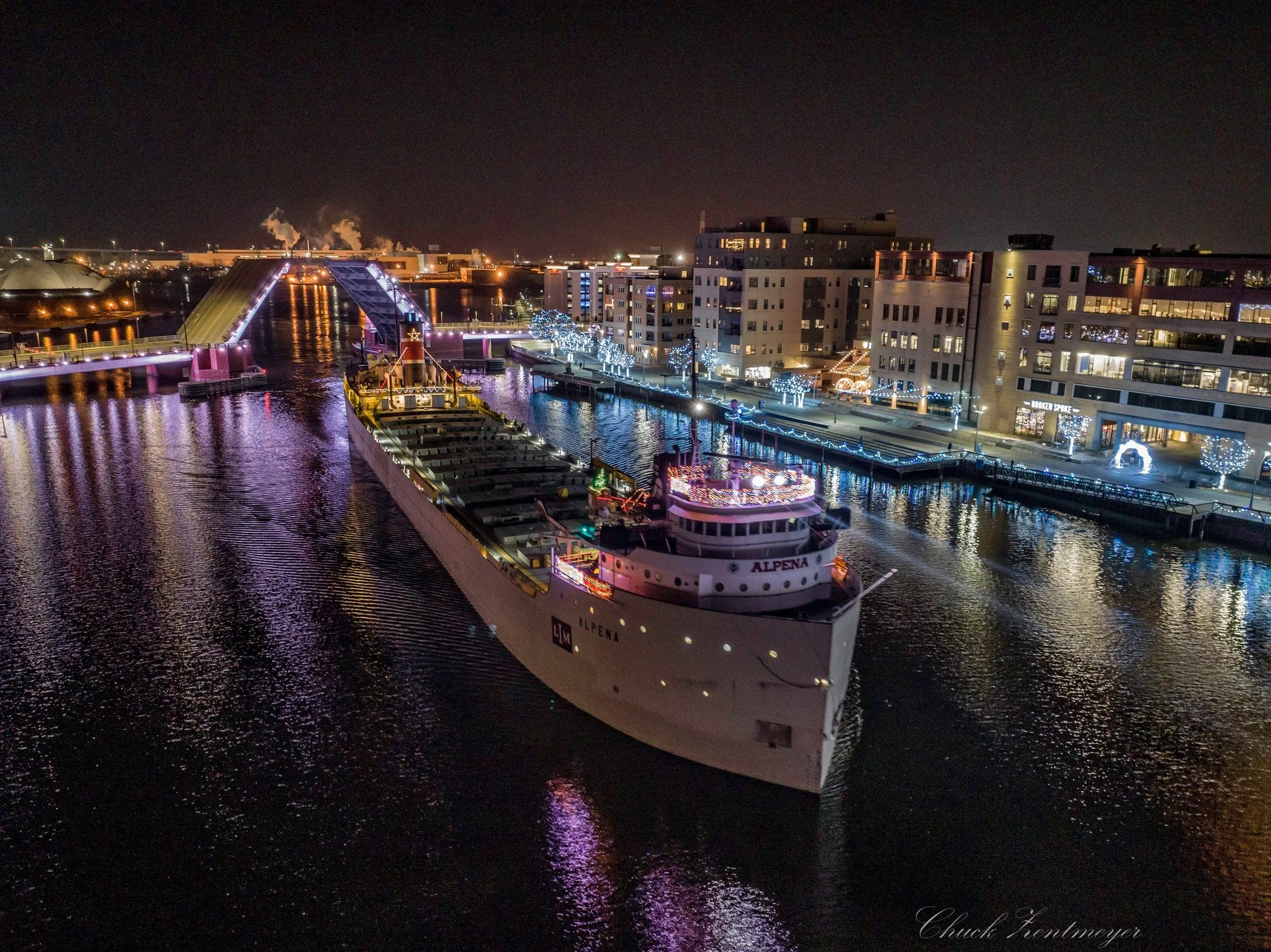 Current Ship Arrivals — Port of Green Bay