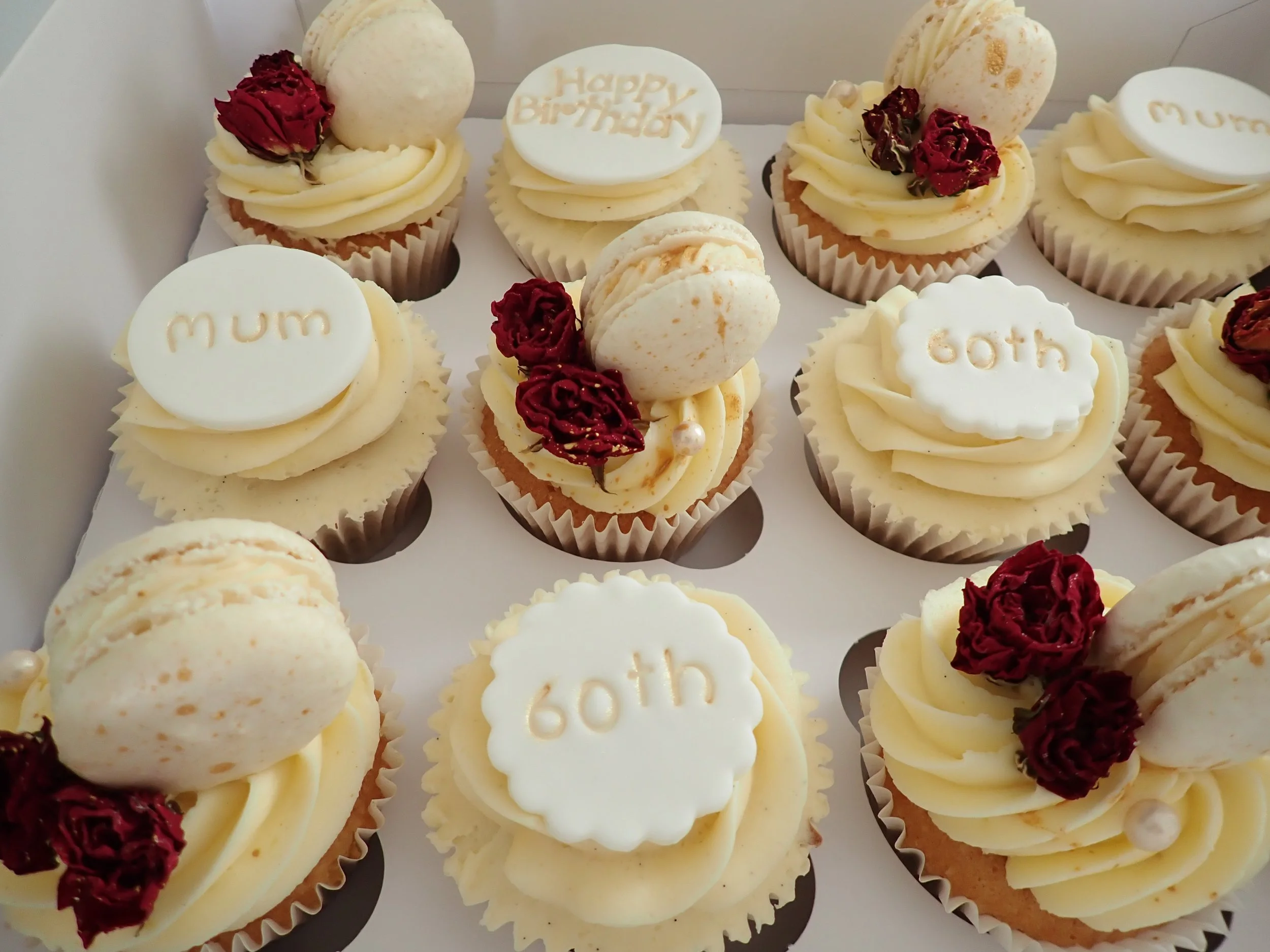 Cornwall Wedding Cake Maker & Decorator