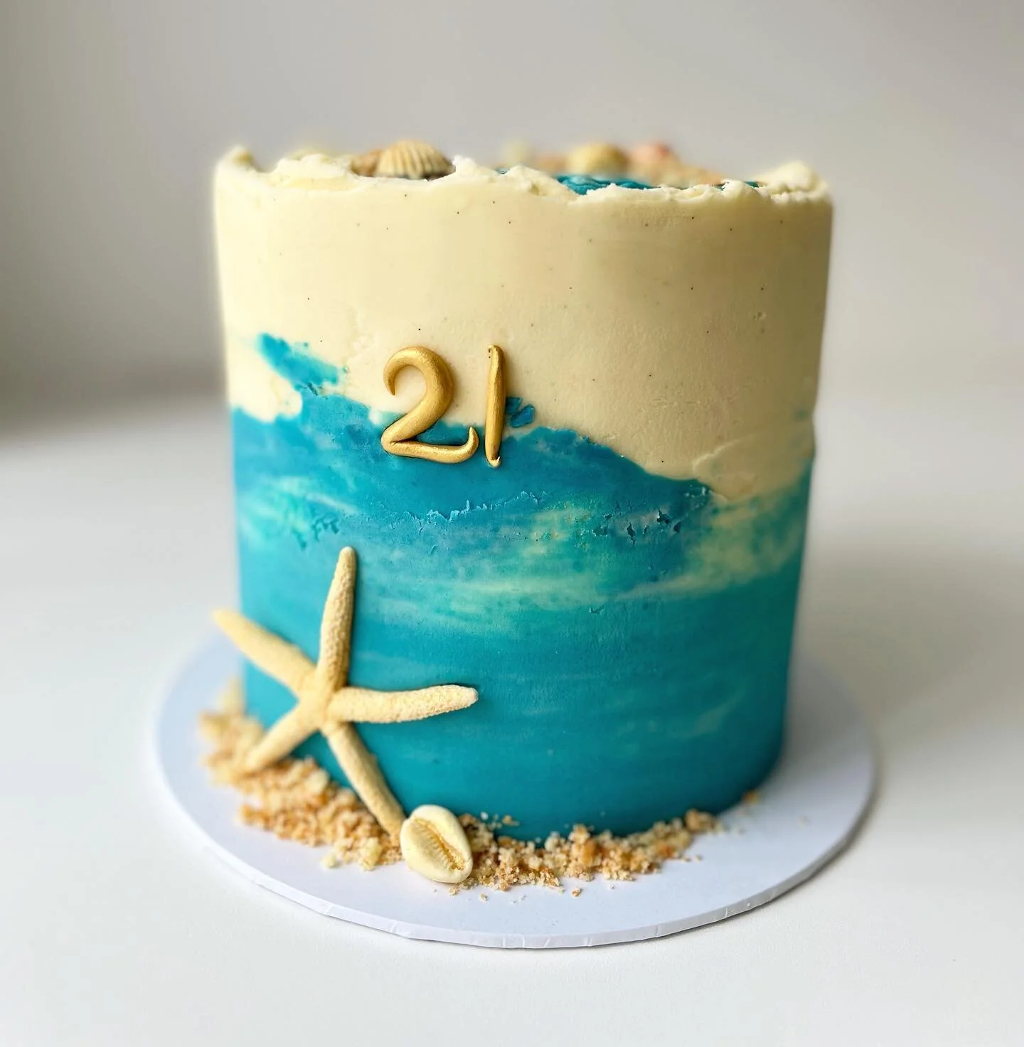 Cornwall Wedding Cake Maker & Decorator