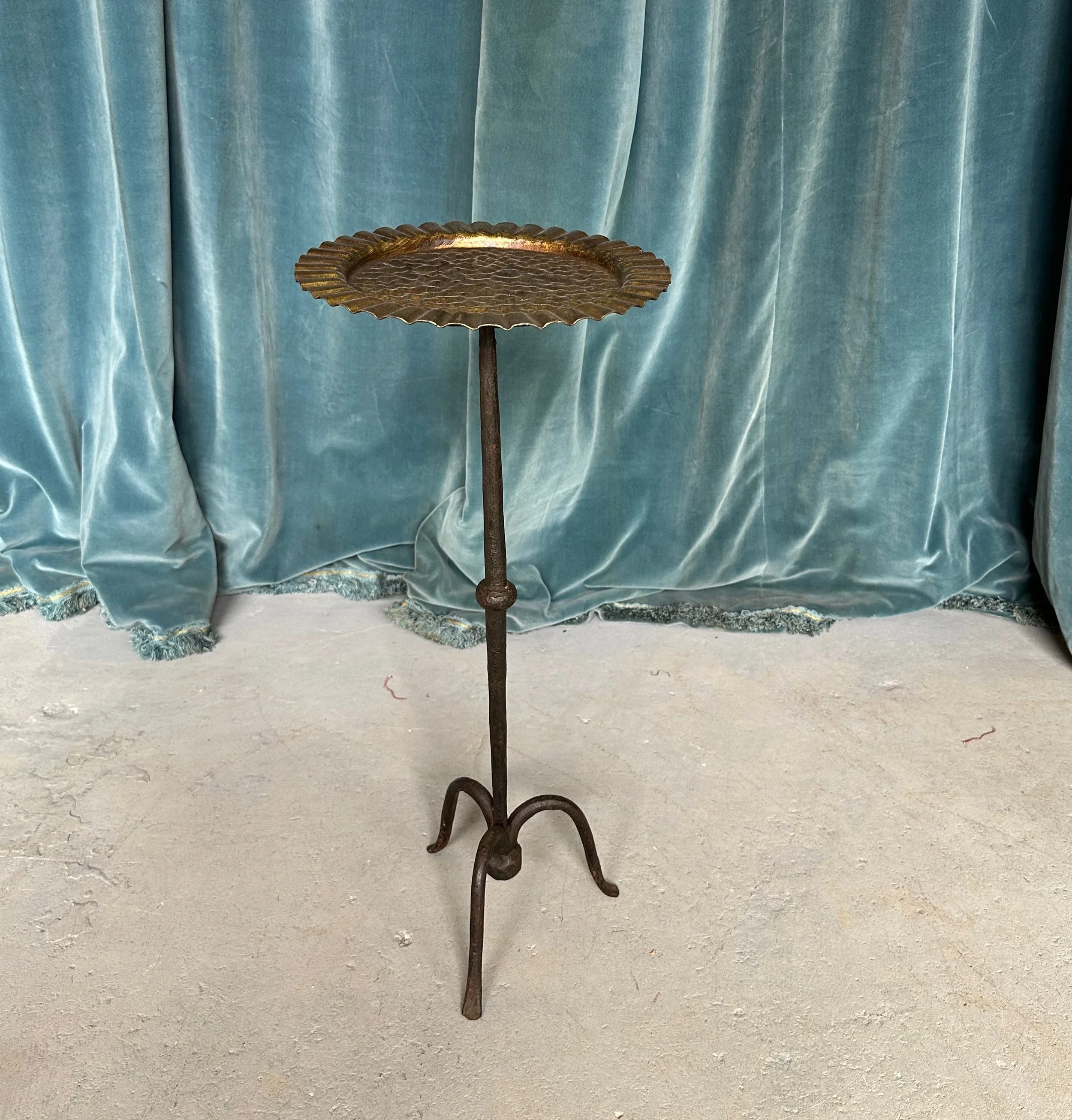 Drinks Tables — 145 Antiques
