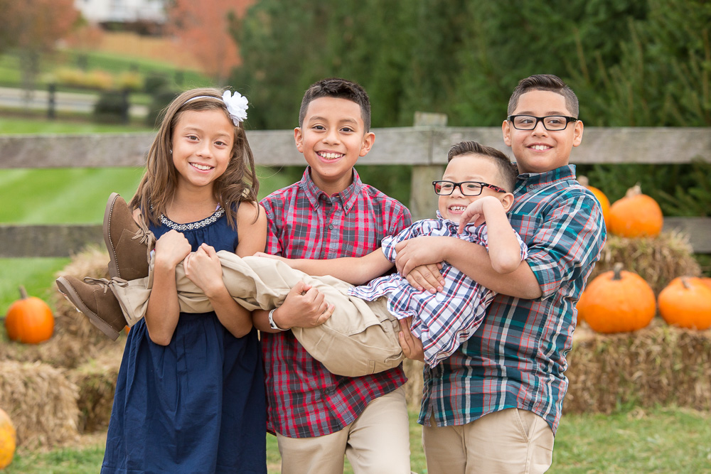 Burnside Farms, Haymarket, VA Fall Family Photos | Northern Virginia ...