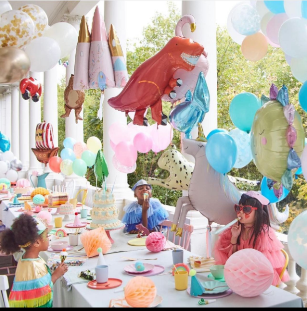 Cards & Gifts NW — SEATTLE MART