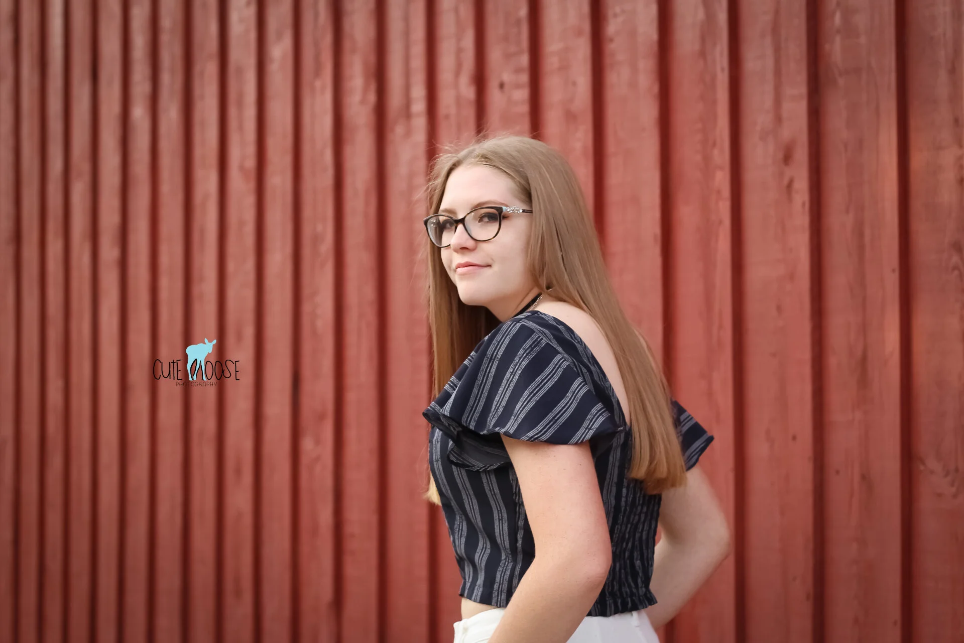Laura - Senior Portrait Photography — Cute Moose Photography