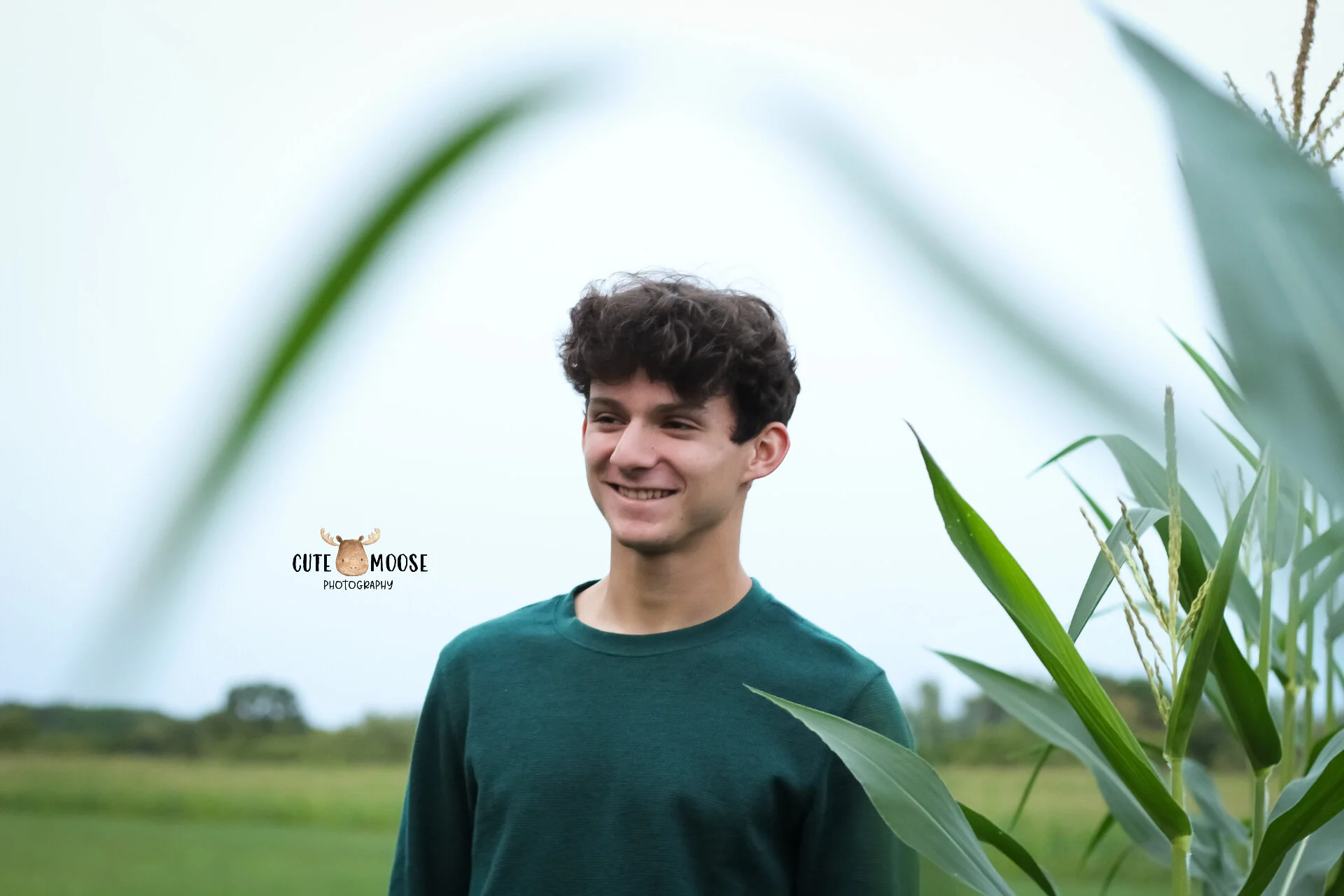 Devin - Senior Portrait Session — Cute Moose Photography