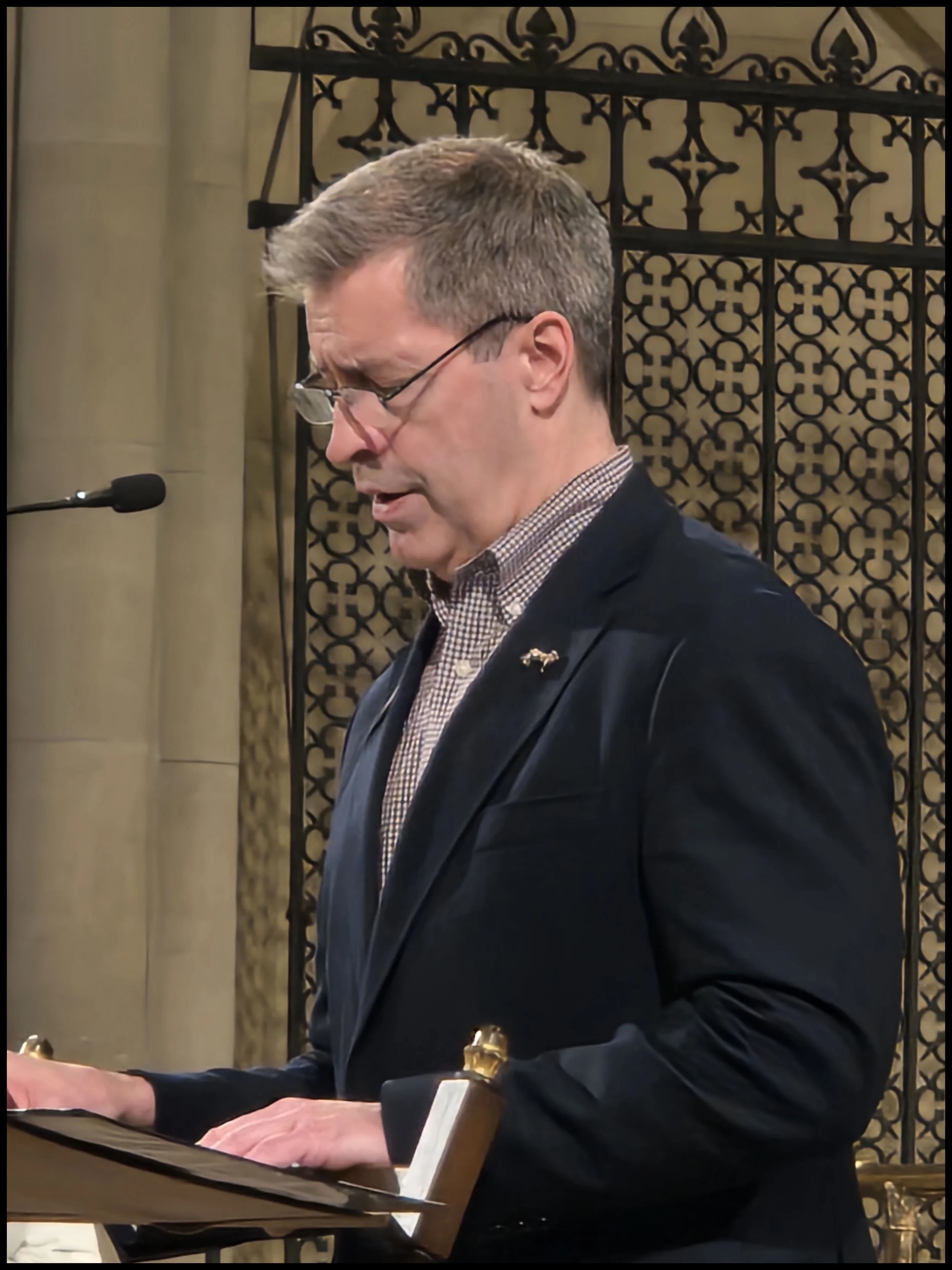 Volume 28, Number 9 — The Church of Saint Mary the Virgin