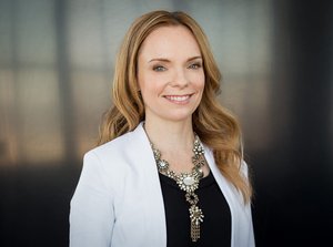 PCOS Awareness Expert Interview with Dr. Fiona McCulloch