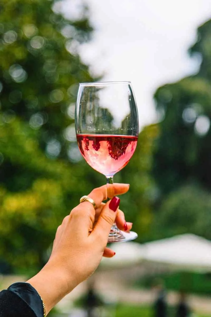 PCOS and Alcohol — PCOS Living