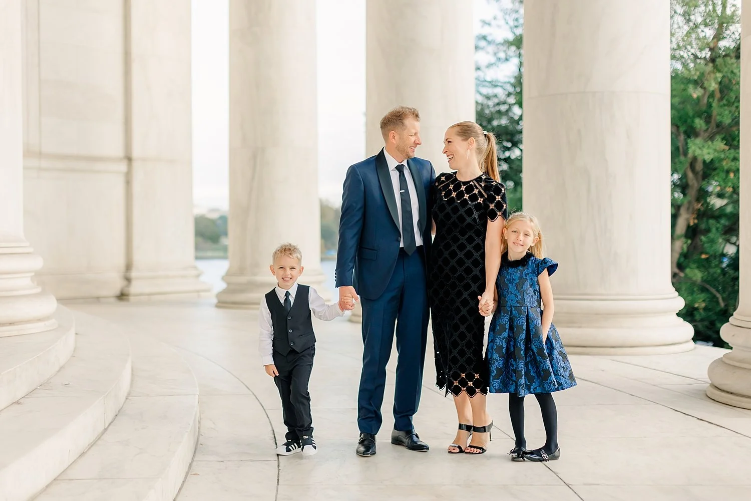 Sarah Schmidt Photography - The Switzer Family