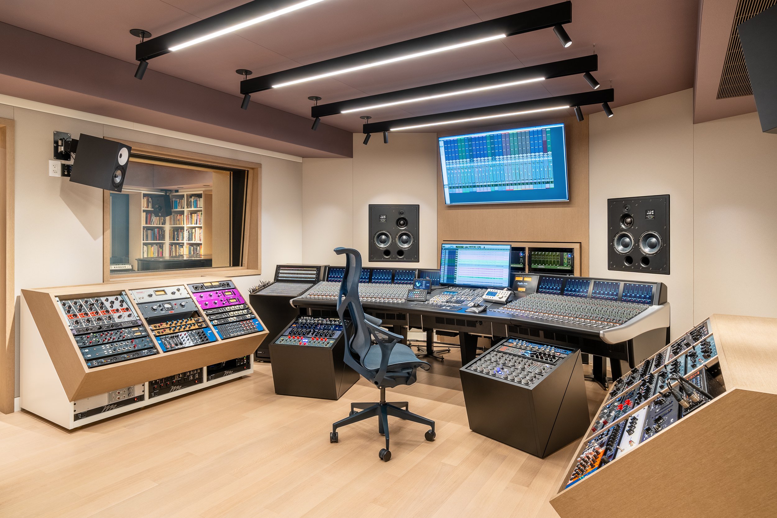 PRECISION SOUND STUDIOS