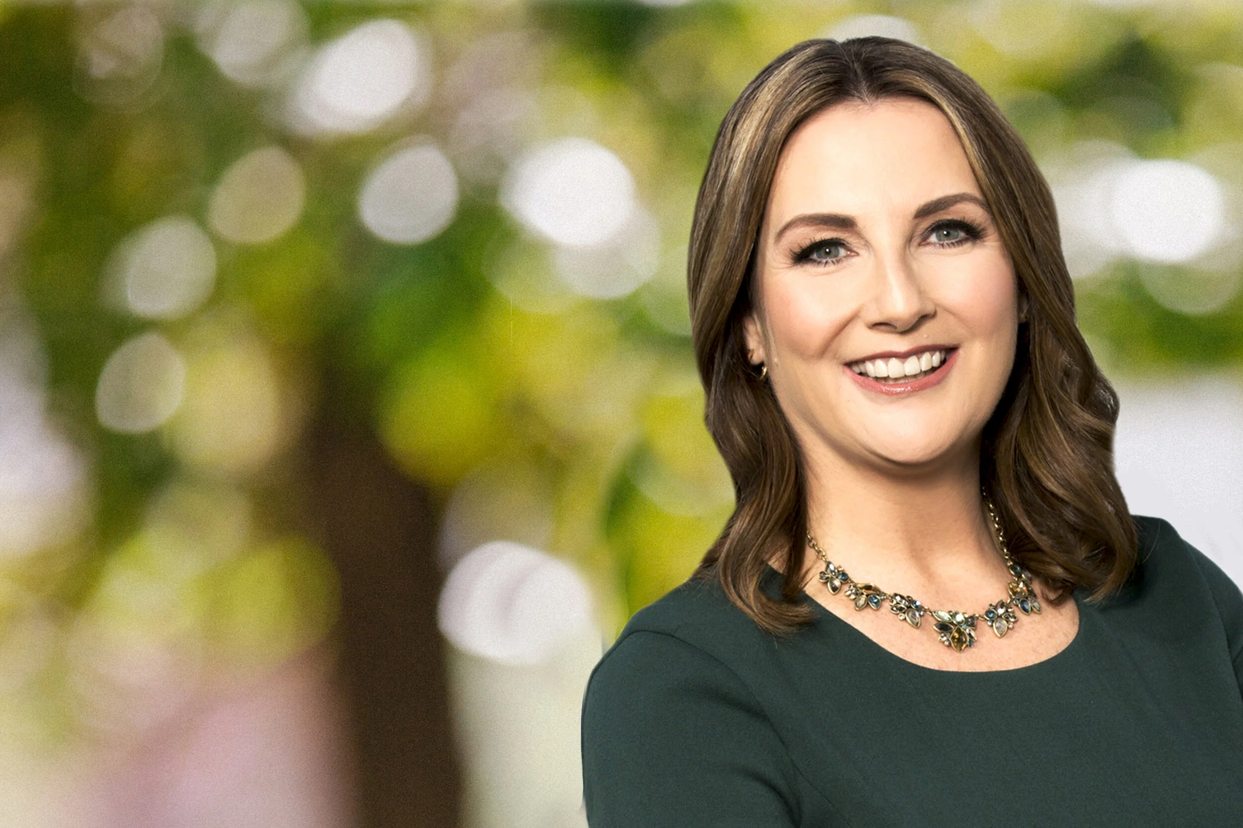 Simmons Group | About