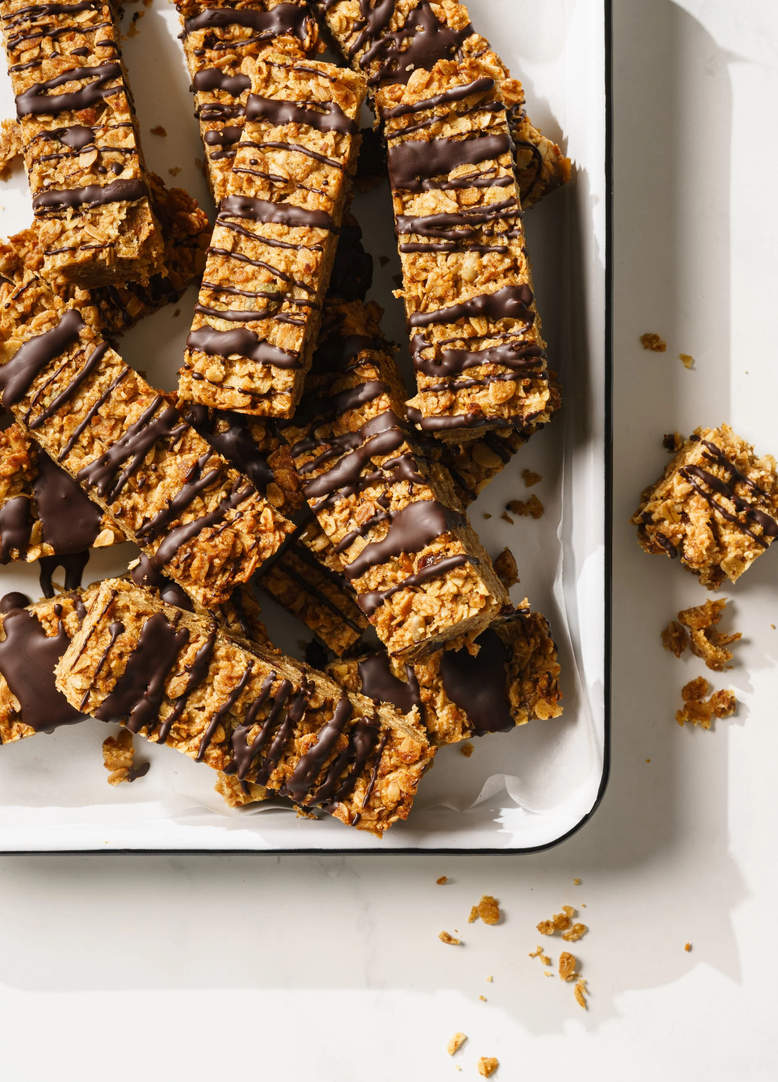 Choc Drizzled Muesli Bars — Hayden Quinn