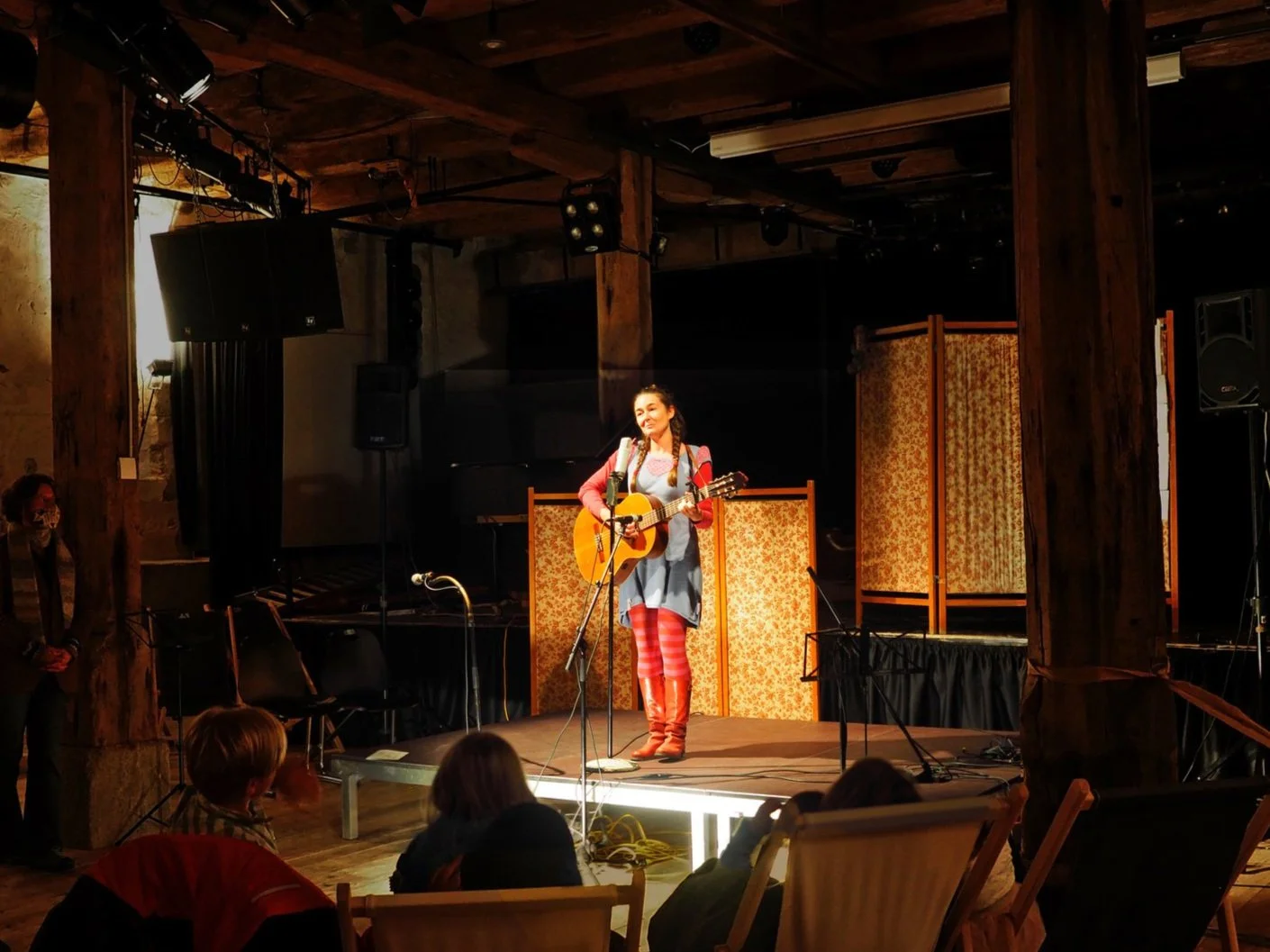 Singer-Songwriterin — Irene Mazza