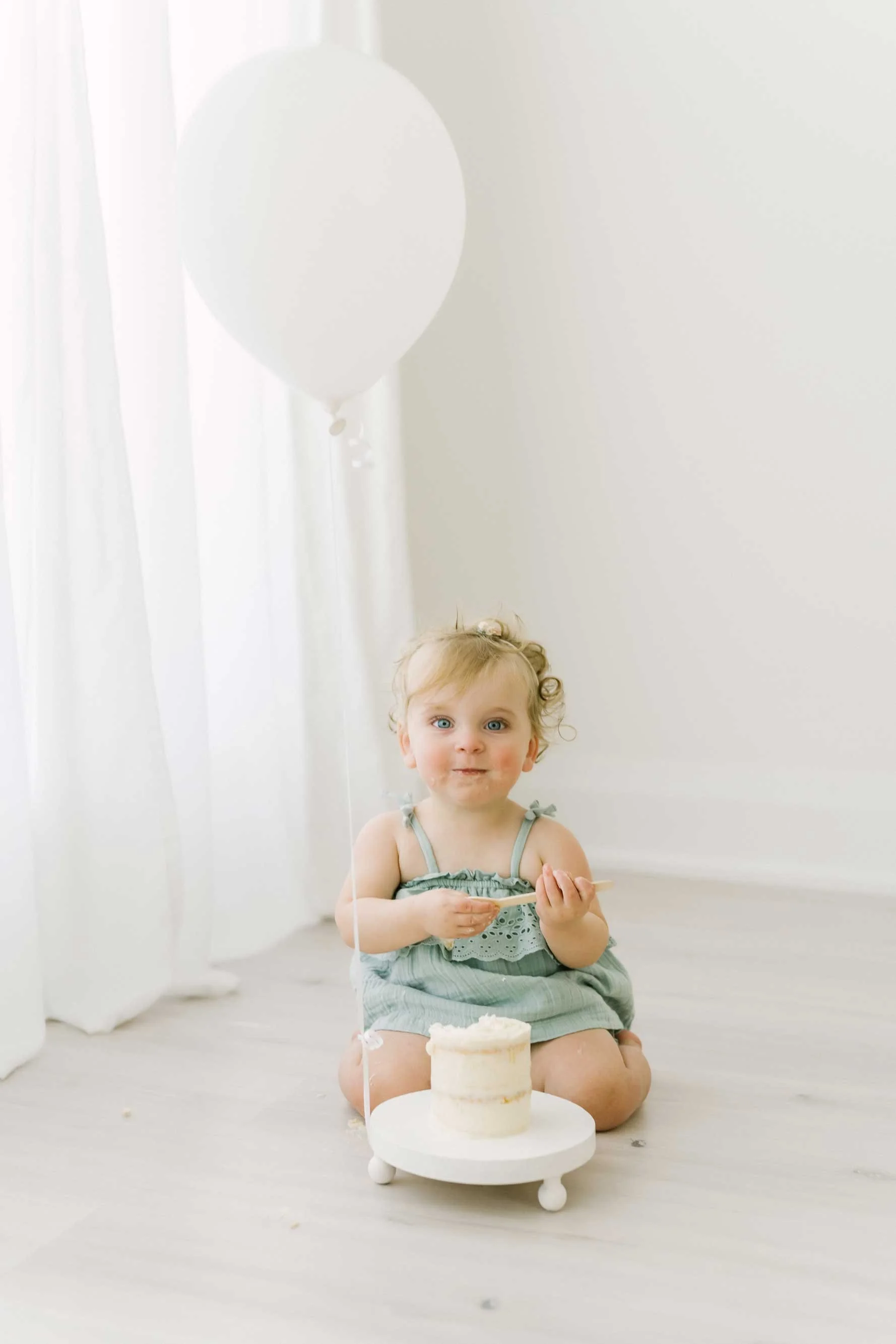 Capturing Milestones: When to Schedule Your Baby's First Photoshoot ...