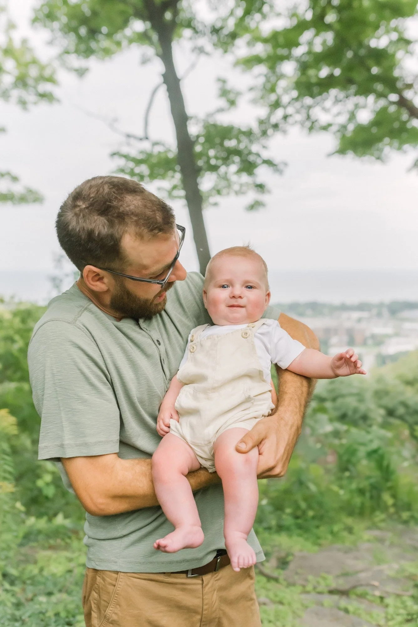 Perks of an Outdoor 6-Month Baby Photography | Niagara Baby ...