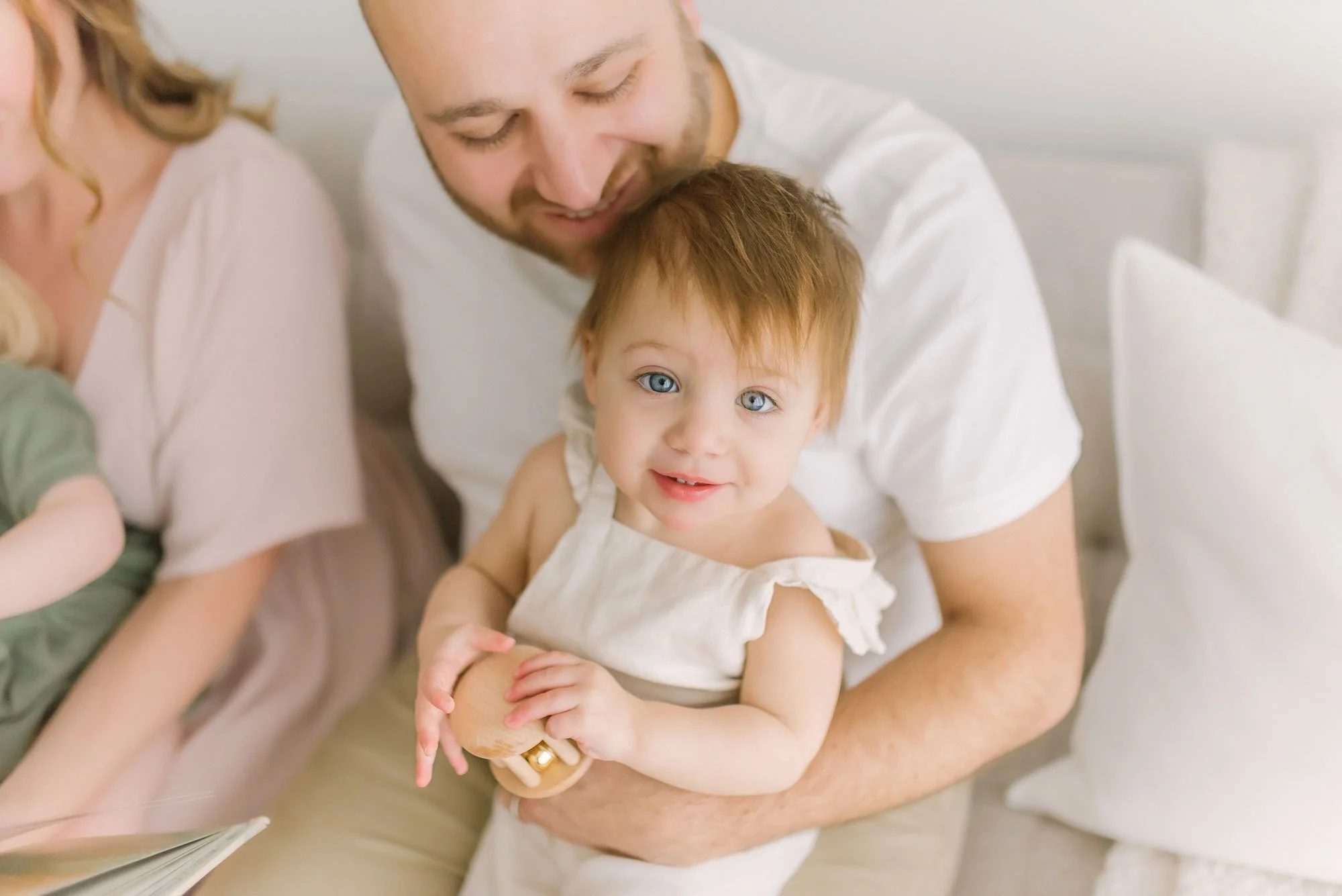 Don’t Feel Guilty Taking 1st Year Portraits with Your Second Child ...