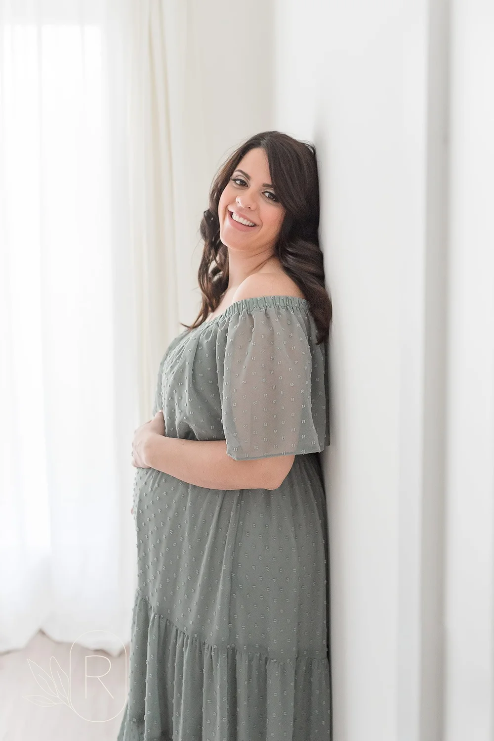 7 Benefits of a Studio Maternity Photo Shoot | Niagara, ON ...